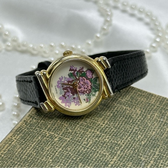 Source Unknown | Accessories | Vintage Gold Flower Dial Watch | Poshmark